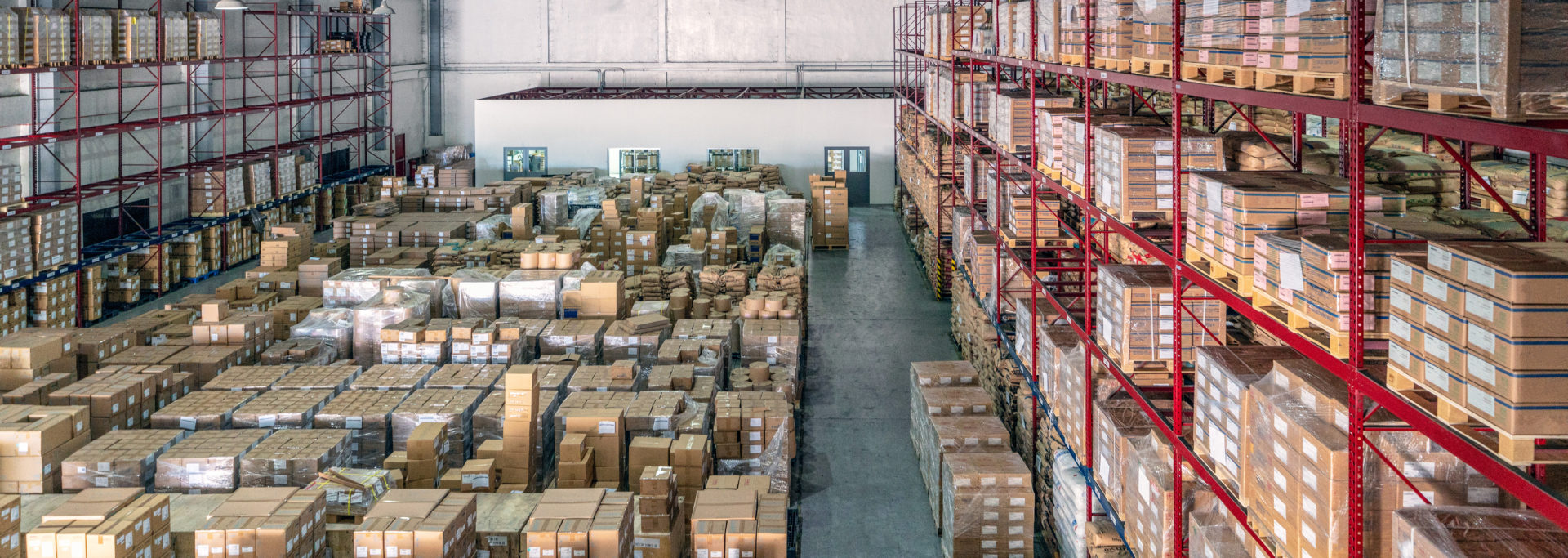 Choosing The Best Custom Storage for Your Supply Chain - Murphy